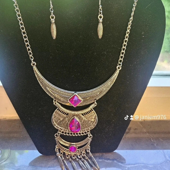 Jewelry | Selling These Beautiful Sets | Poshmark